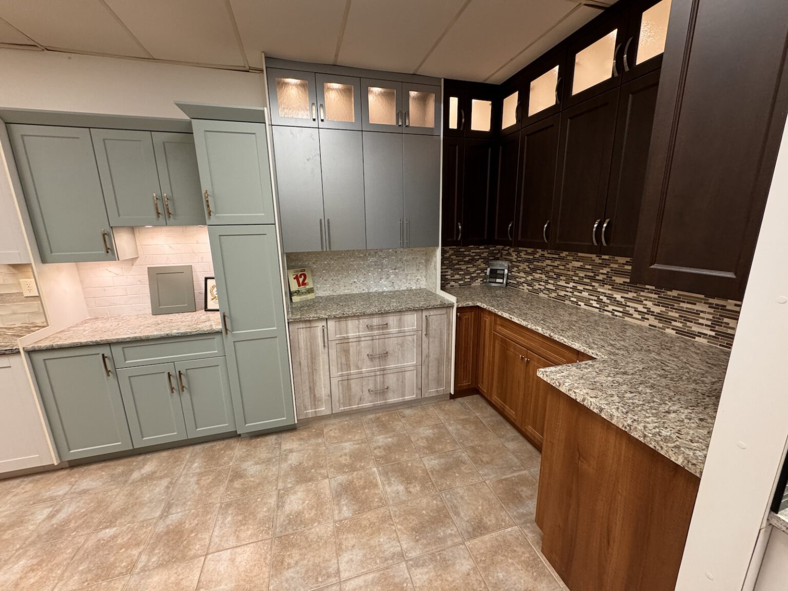 Ottawa Expert Cabinet Refacing & Kitchens – Transforming Kitchens in ...